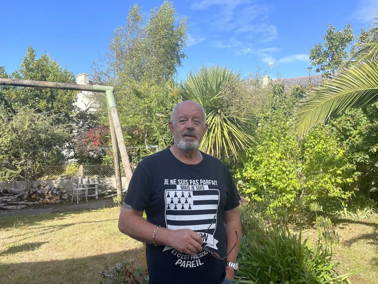 Louis Spinec : « Tud an Enez-Sun a blij dezho saveteiñ ar re all ...