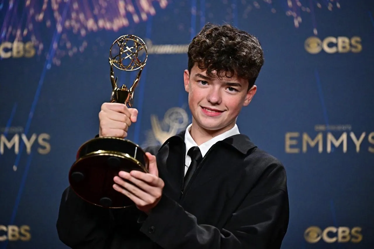 Sacré aux Emmy Awards pour son rôle dans « Adolescence », Owen Cooper n’a jamais vu la - Nice ...