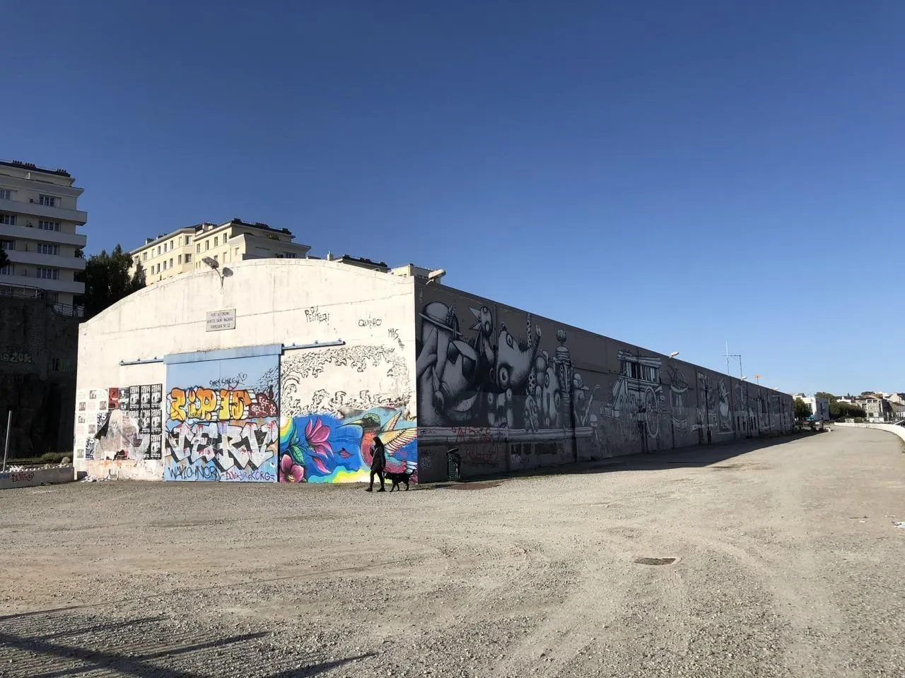 Quai d’Aiguillon à Nantes, un hôtel et des restos à la place du Hangar ...