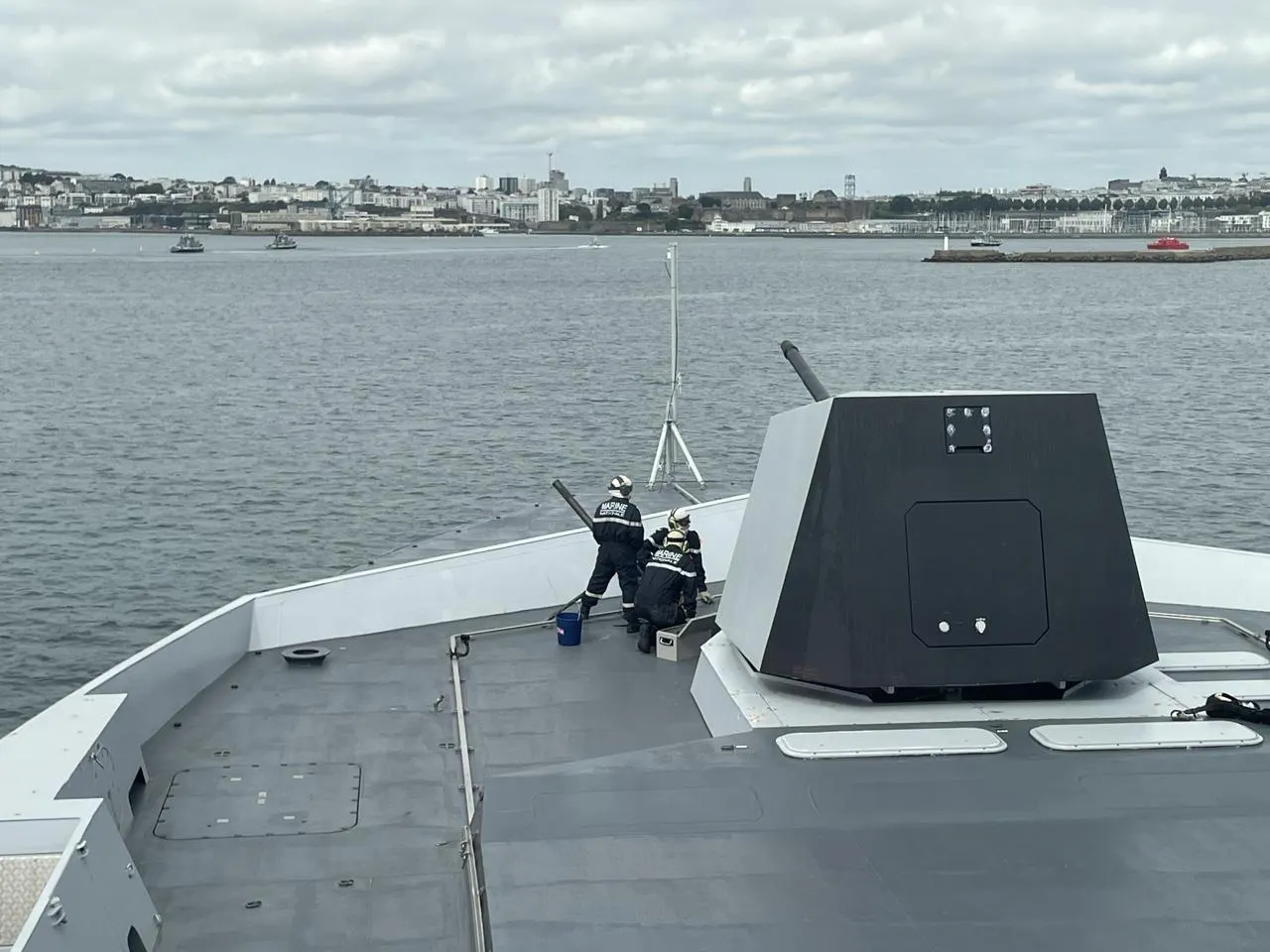 REPORTAGE. À bord de la frégate « Amiral Ronarc’h », arrivée à la base ...
