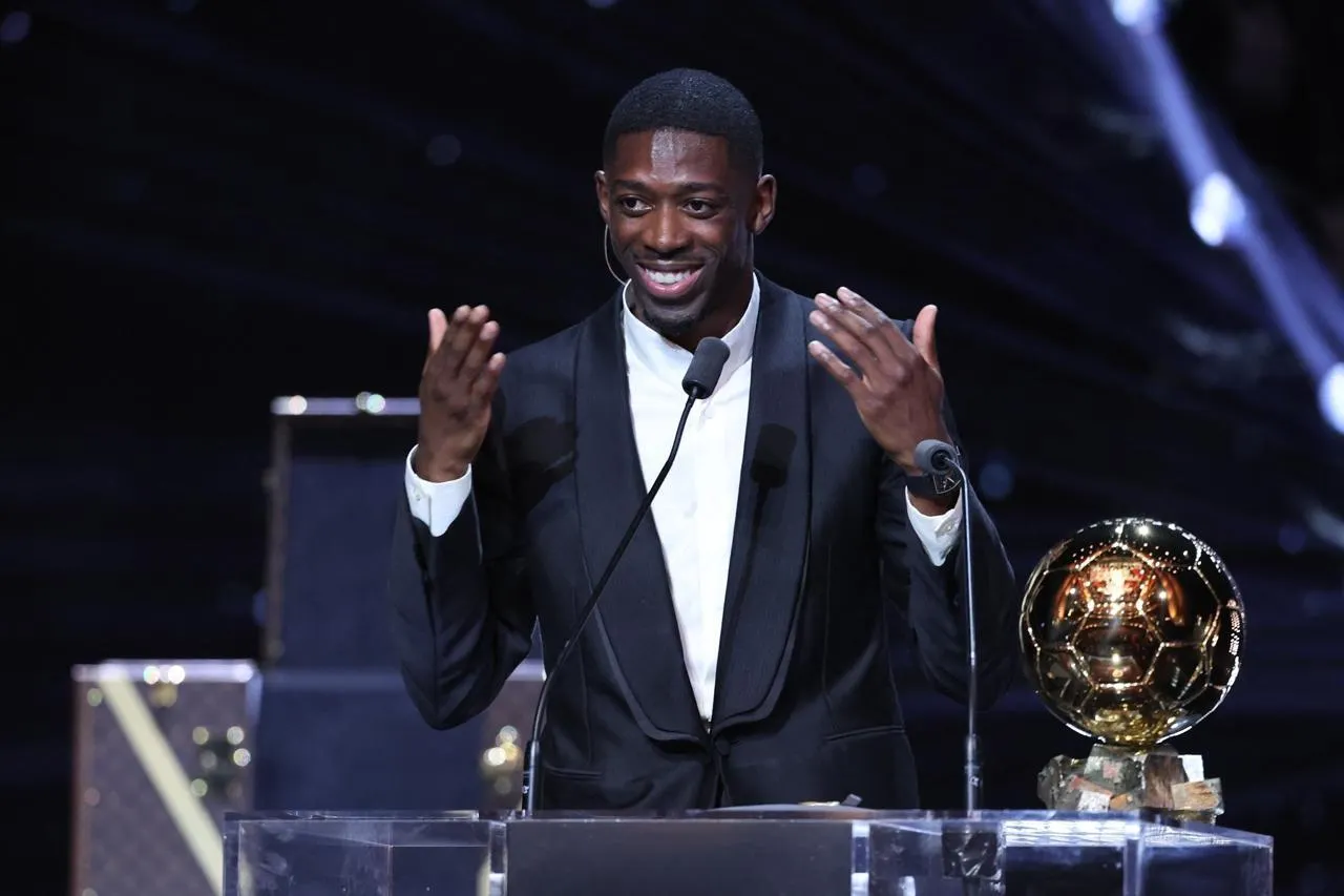 VIDÉO. Ballon d’or : les supporteurs du PSG célèbrent le trophée d’Ousmane Dembélé - Paris ...