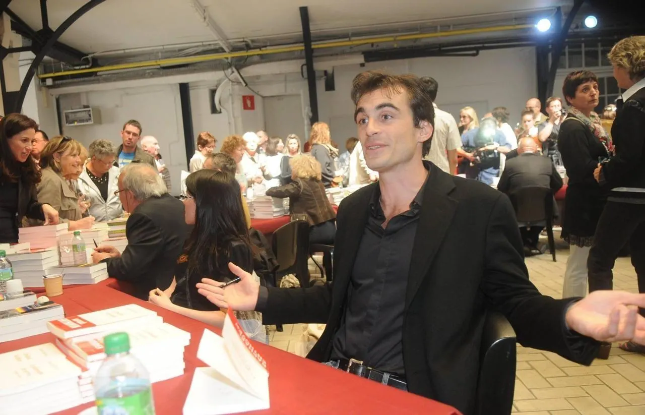 Raphaël Enthoven justifie son absence au salon Faites Lire du Mans ...