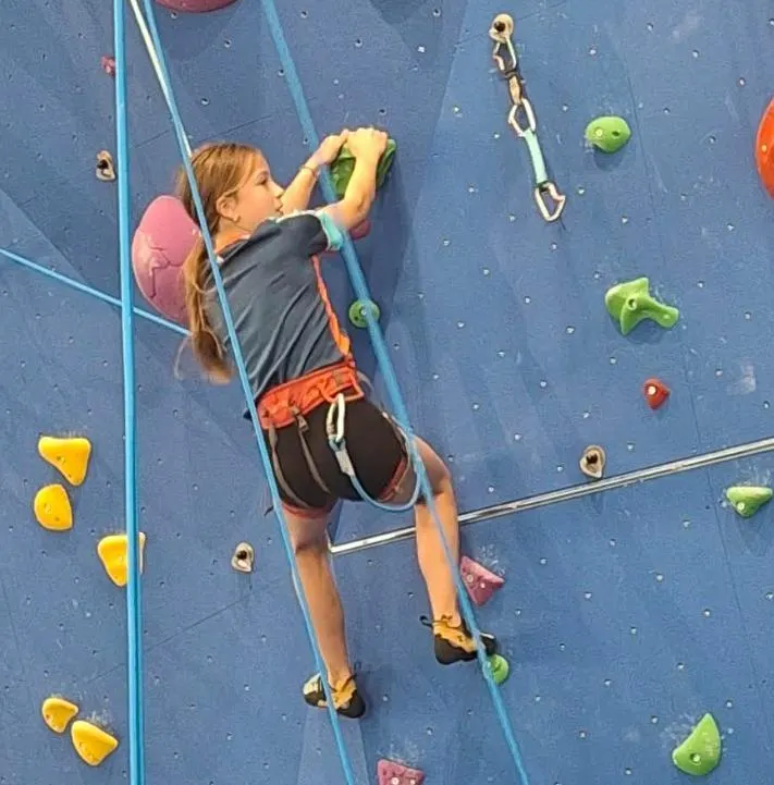 Face à l’afflux de demandes, le club d’escalade s’agrandit à l’Arena des Sables-d’Olonne - Caen ...
