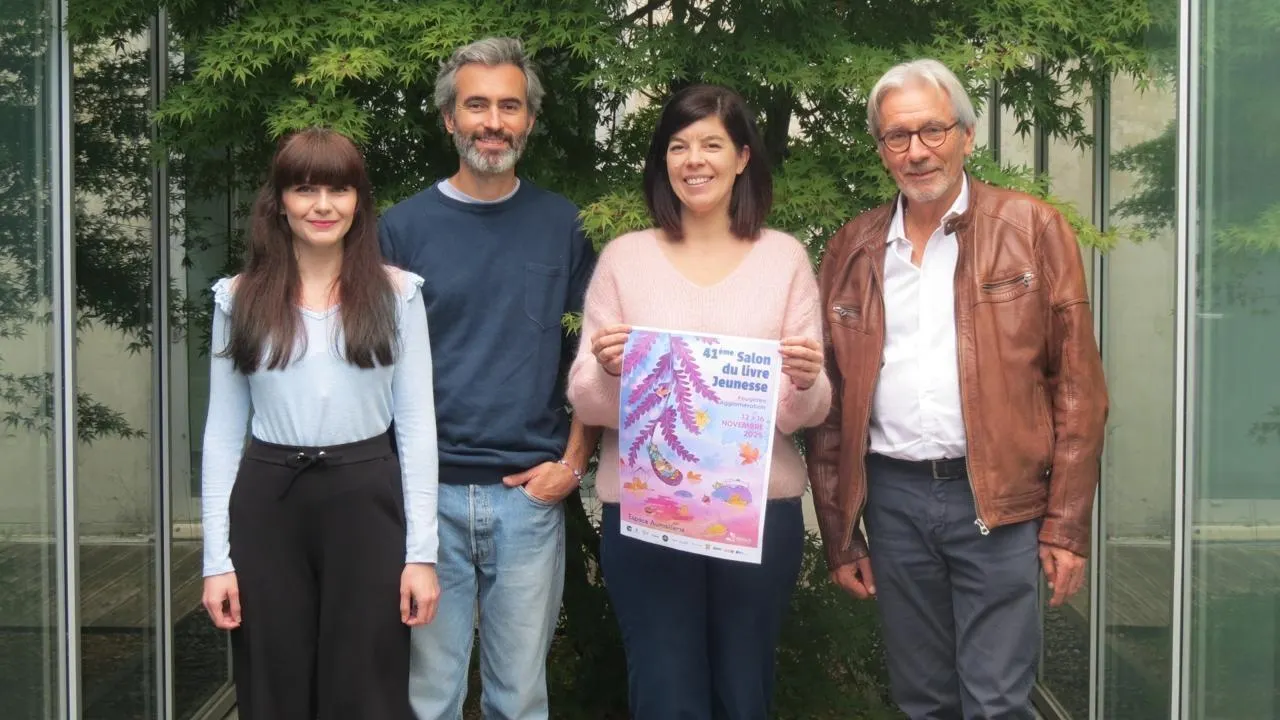 Fougères. Le salon du livre jeunesse dévoile l’affiche de la 41e ...