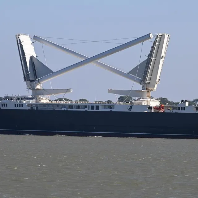 « Neoliner Origin », le plus gros cargo à voiles du monde, a fait son ...