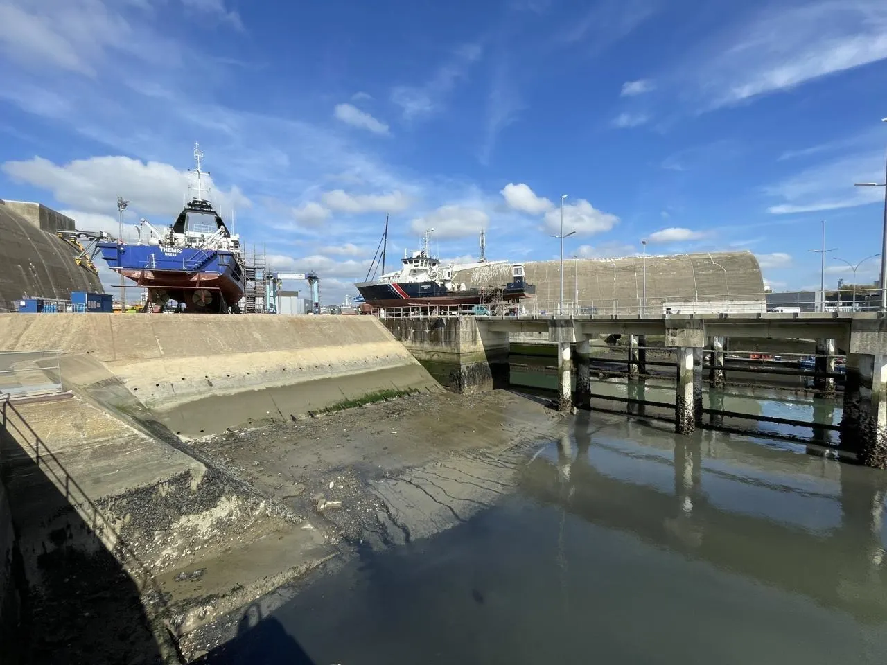 Pourquoi le dragage du port de pêche de Lorient est toujours enlisé ...