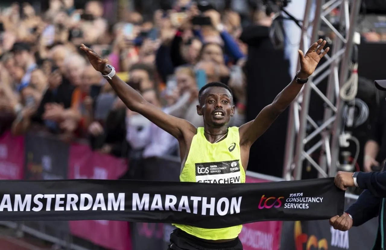 Marathon d’Amsterdam 2025. À quelle heure et sur quelle chaîne voir la ...