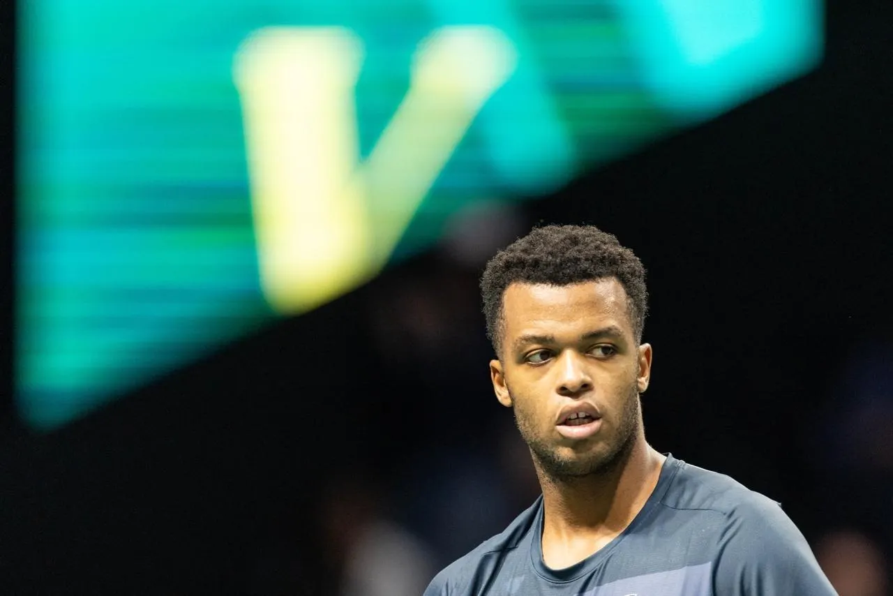 Masters 1000 de Paris. Giovanni Mpetshi Perricard balayé par le ...