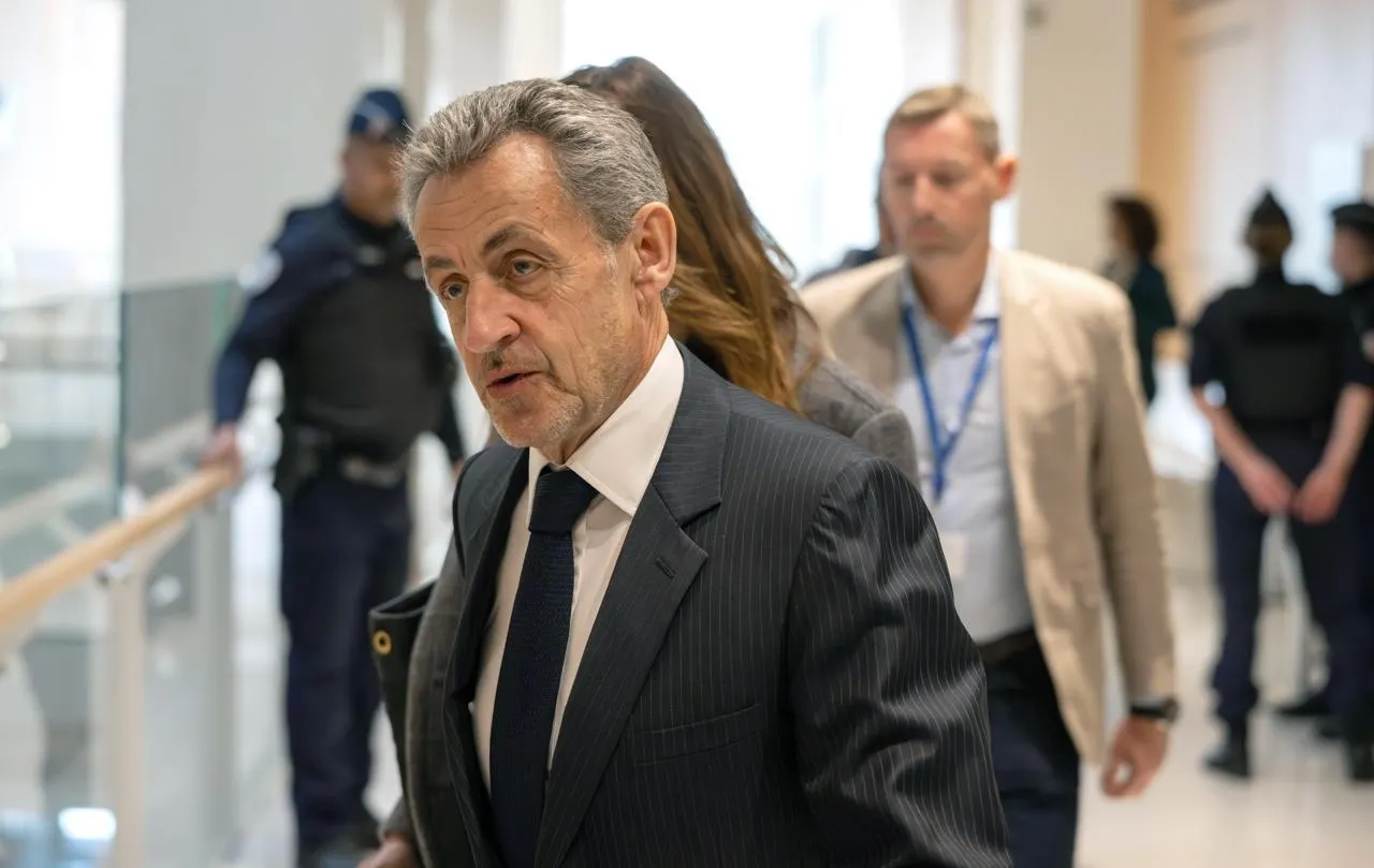 Nicolas Sarkozy bénéficie-t-il d’un traitement de faveur en prison ...