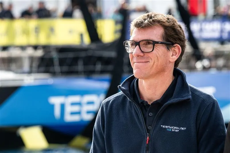 Transat Café L’Or. Changement de leader en Class40, final serré à venir ...