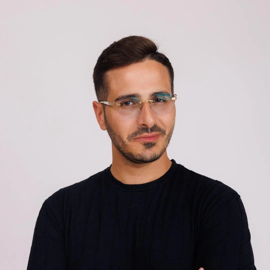 Détenu depuis septembre en Géorgie, Simon Leviev, surnommé « L ...