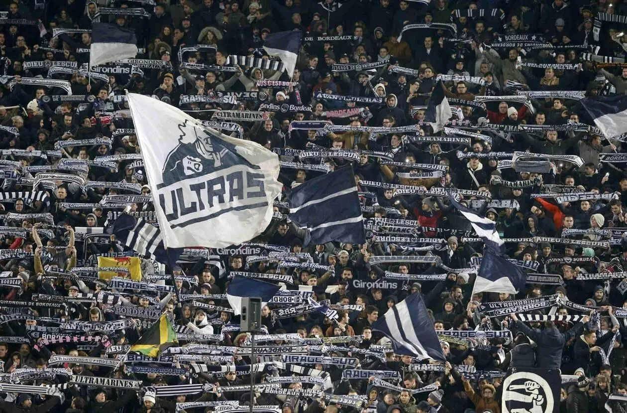 Girondins de Bordeaux. « Un club inclusif » : Éric Zemmour s’affiche avec leur maillot, le ...
