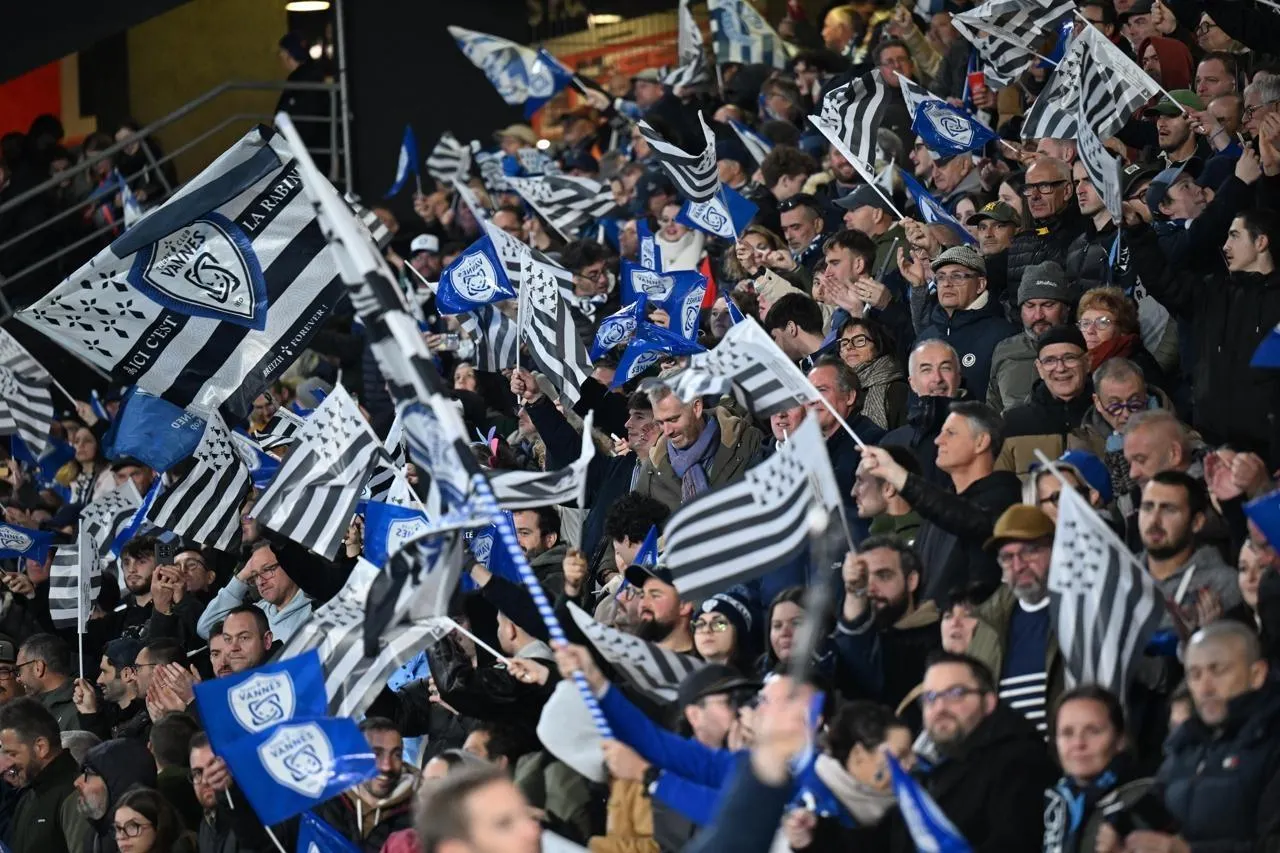 « Venir à Rennes, c’est super ! » : les Bleus du Rugby Club Vannes ...