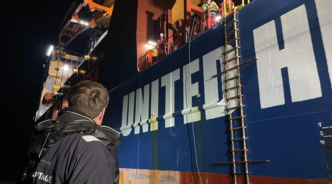 REPORTAGE. « On ouvre les portes du port » : le pilote maritime, un ...