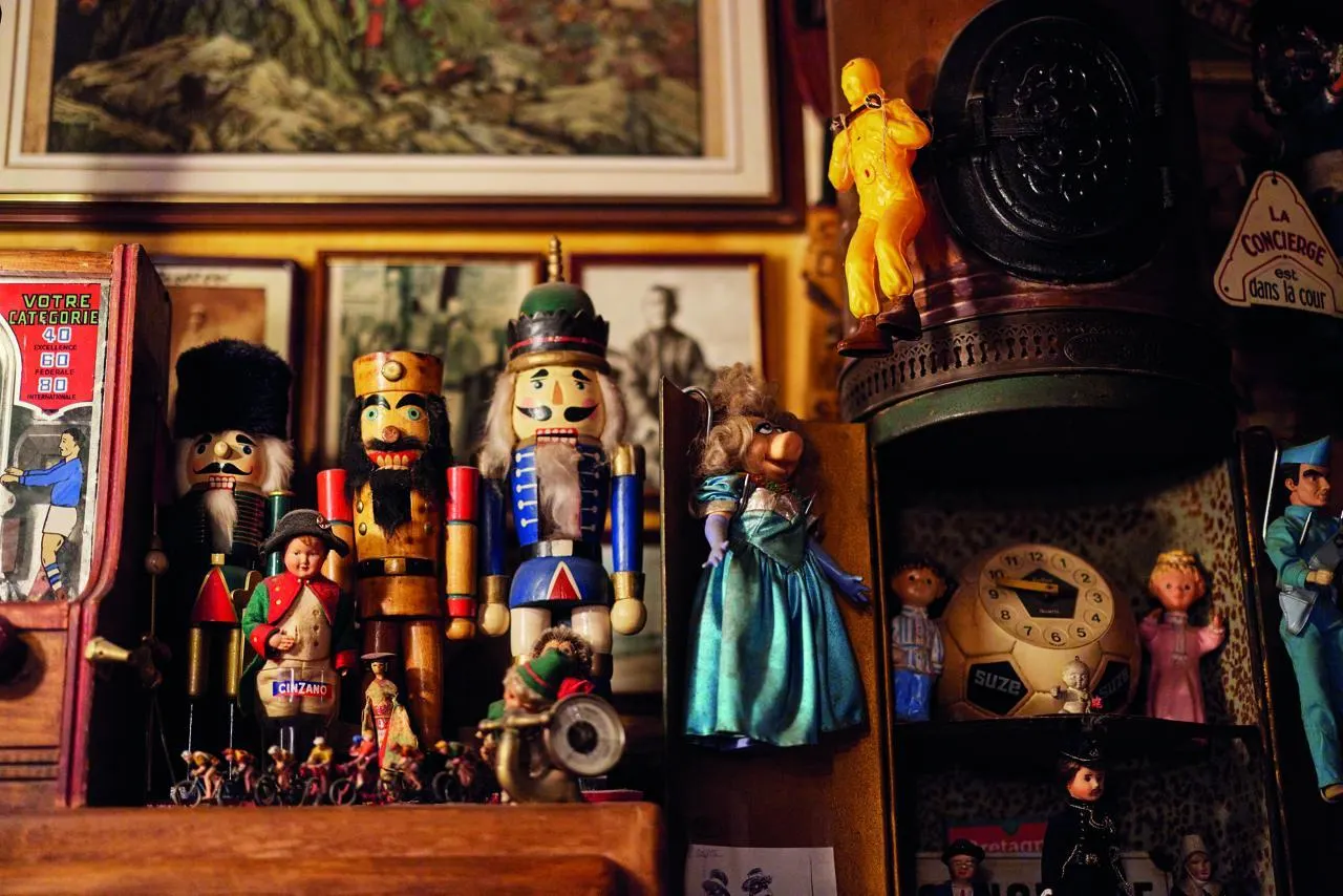 REPORTAGE. « C’est magique » : le Café du coin d’en bas de la rue du ...