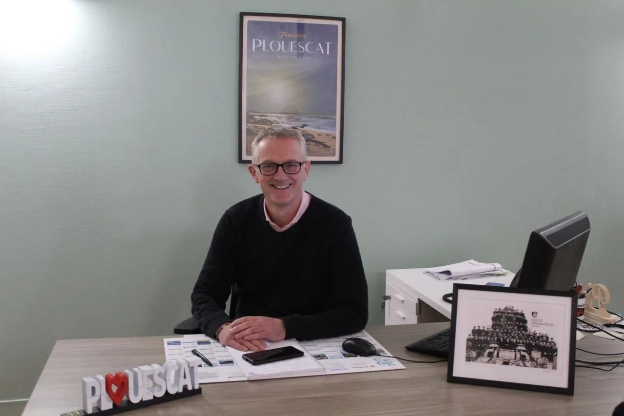 Éric Le Bour, maire de Plouescat, annonce sa candidature aux prochaines ...