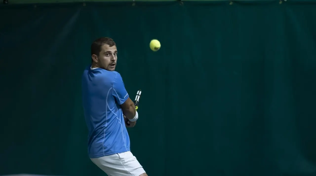 Tennis. Grâce à son nul face à Grenoble, le Snuc officialise son retour ...