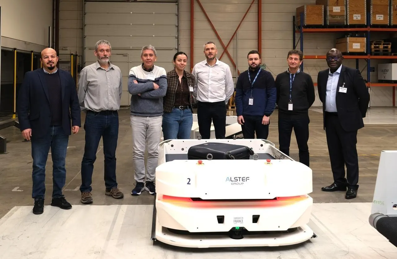 « Plus vite et plus efficace » : Alpha, ce robot rennais, vient ...