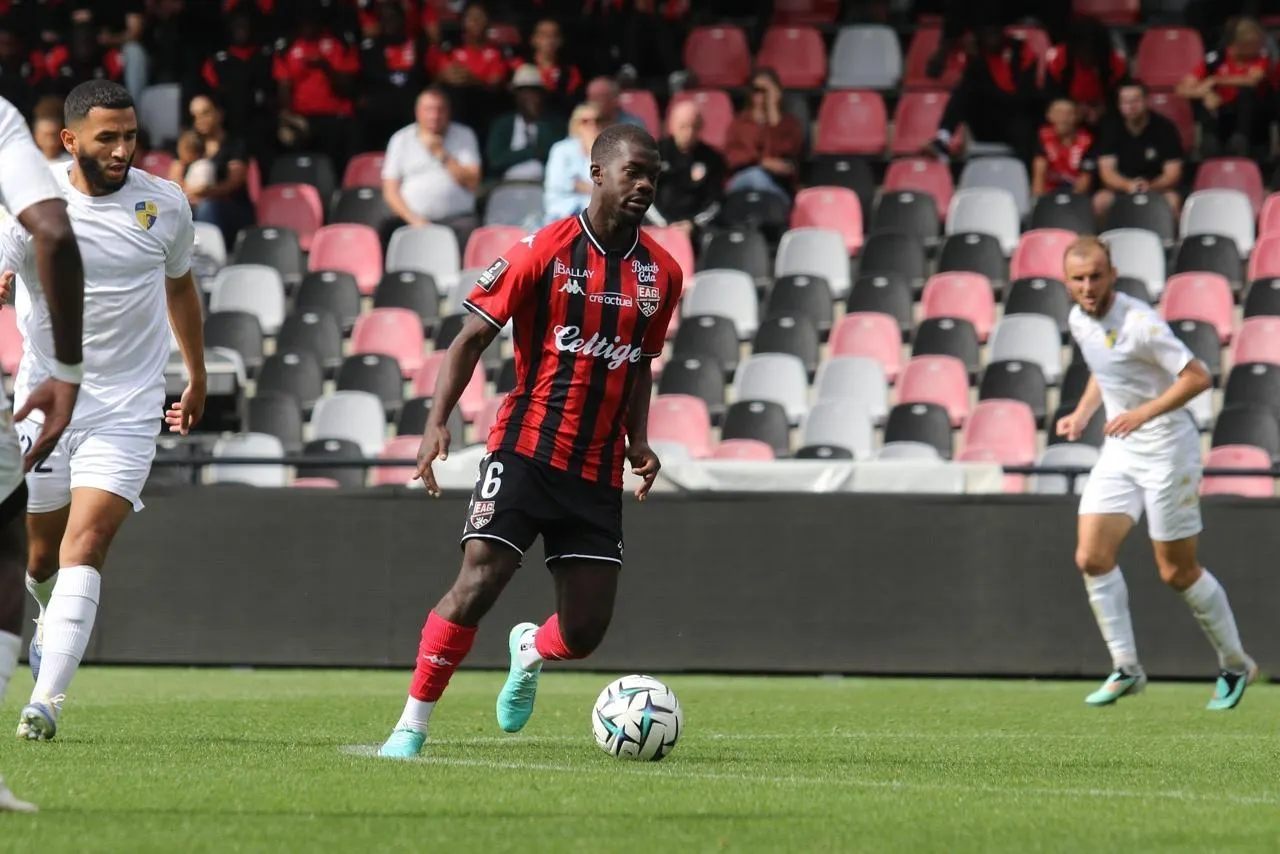 EA Guingamp. Rupture des ligaments croisés confirmée pour N’Landu ...
